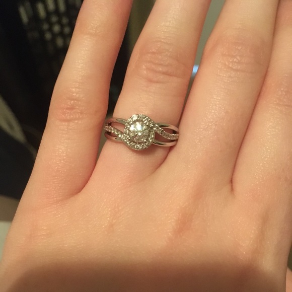 Helzberg Diamonds | Jewelry | 4k Gold 14 Ct Tw Diamond Engagement Ring ...